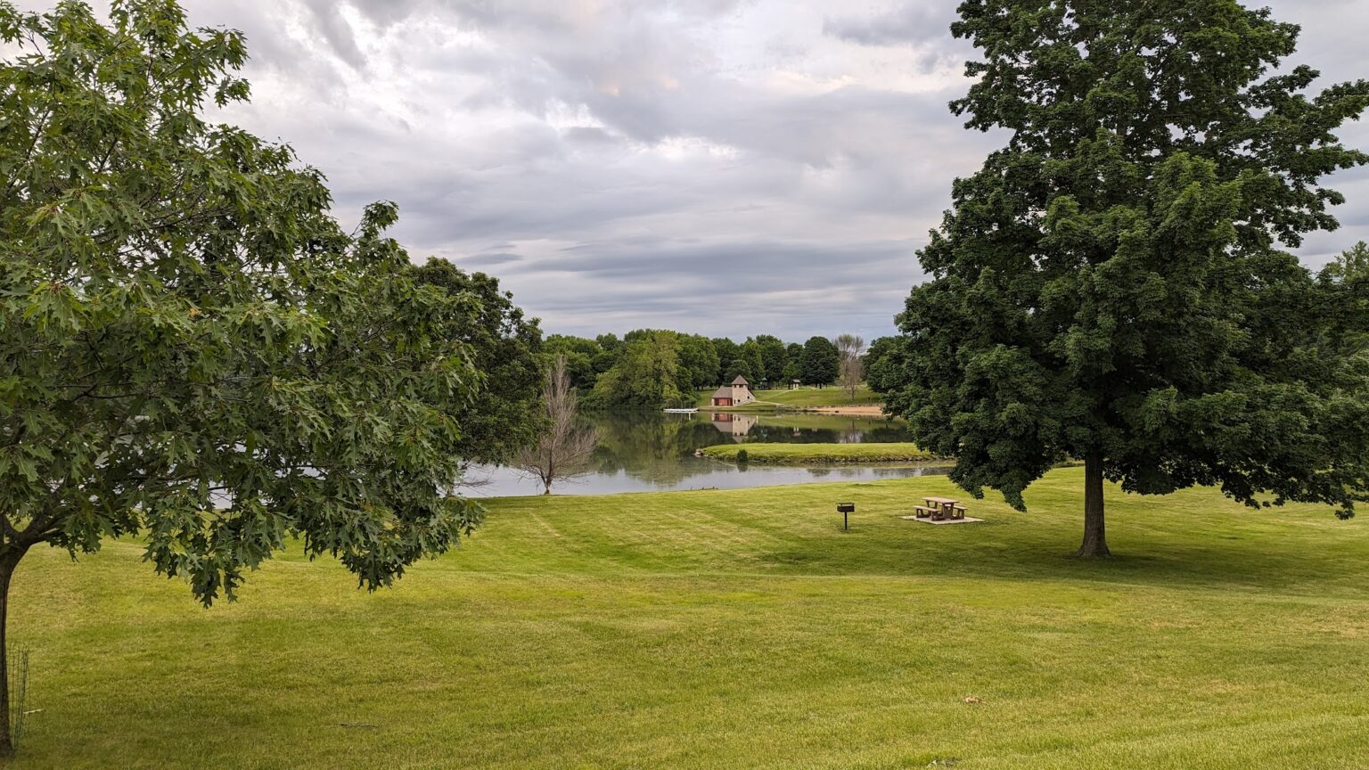 15+ Best Places To Visit In Iowa This Fall