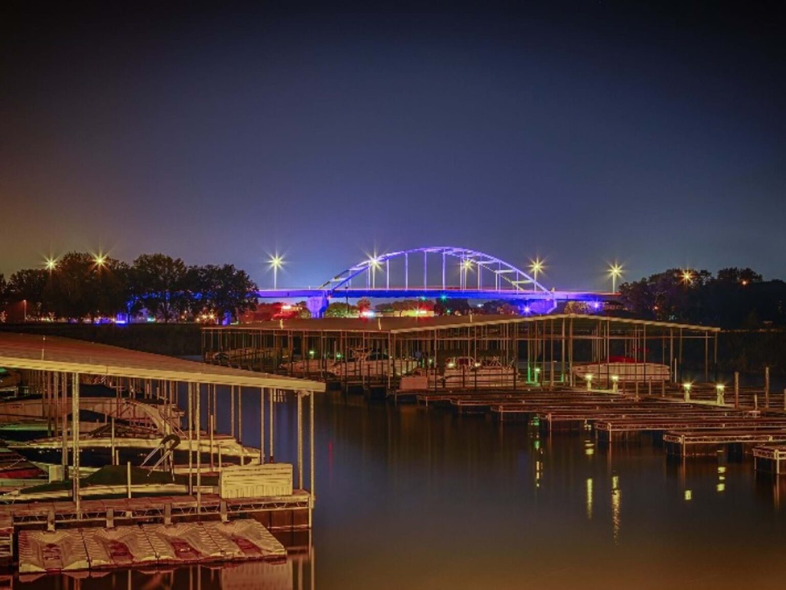 15+ Best Places To Visit In Iowa This Fall