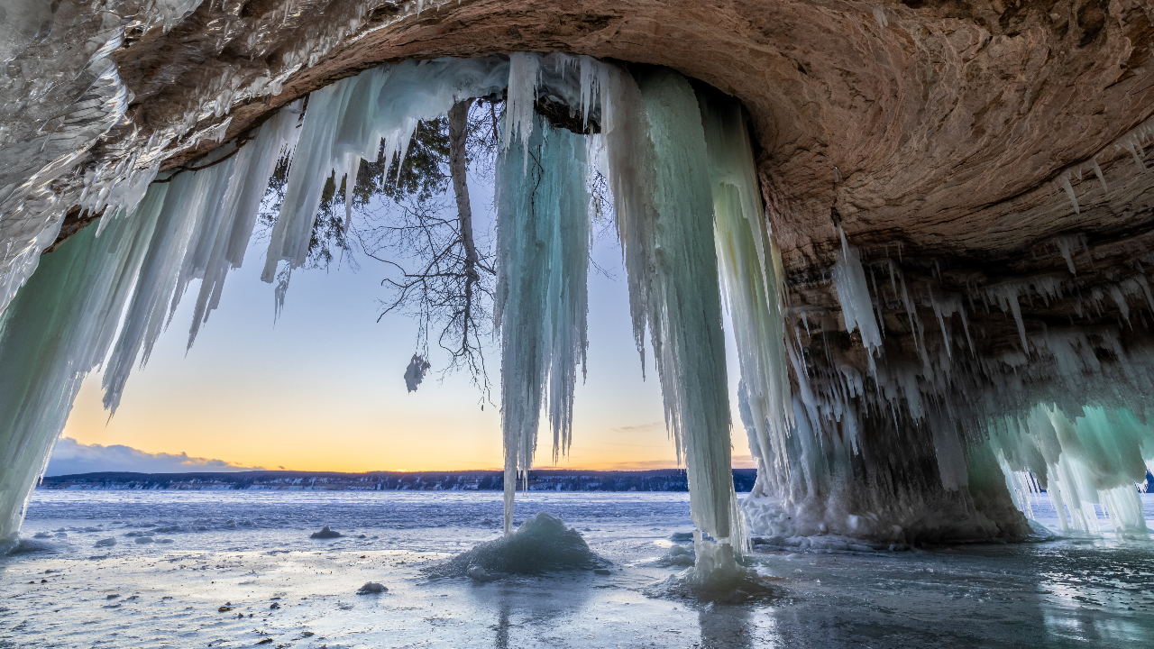 15+ Best Places To Visit In Wisconsin This Winter