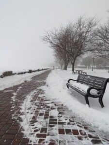 15+ Best Places to Visit in Iowa This Winter