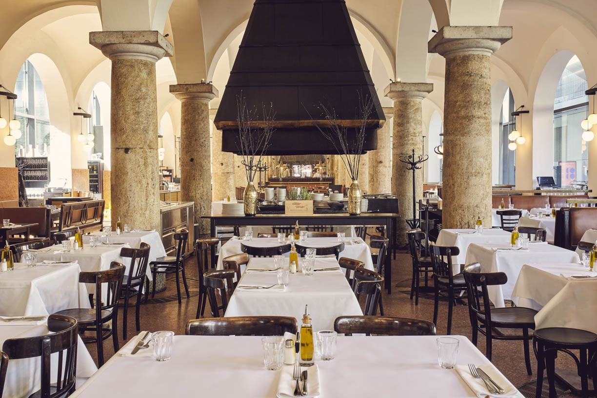 10+ Best Restaurants To Visit In Munich: A Food Lover’s Paradise