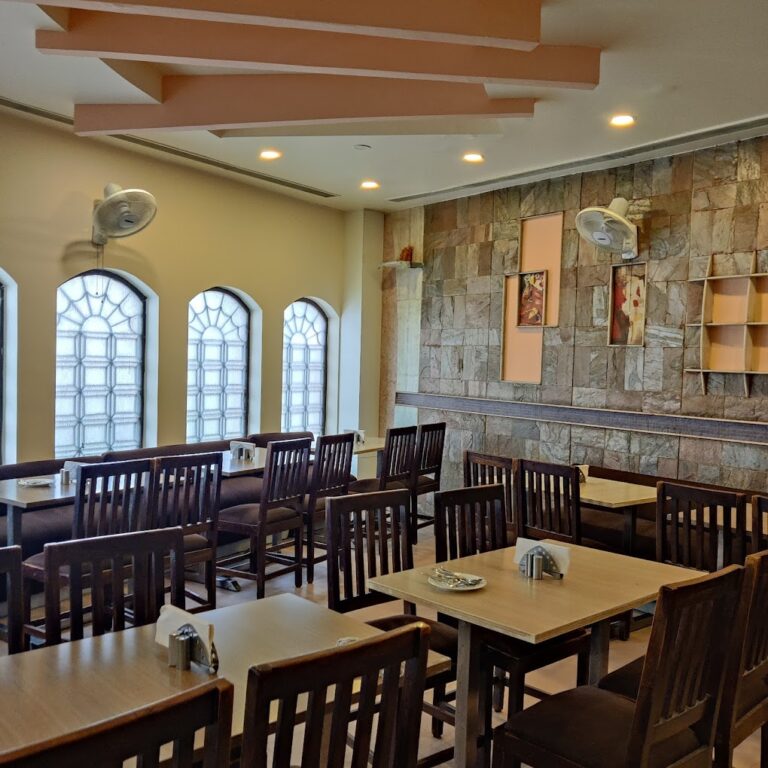 15+ Best Restaurants To Visit In Jaipur: A Food Lover’s Paradise