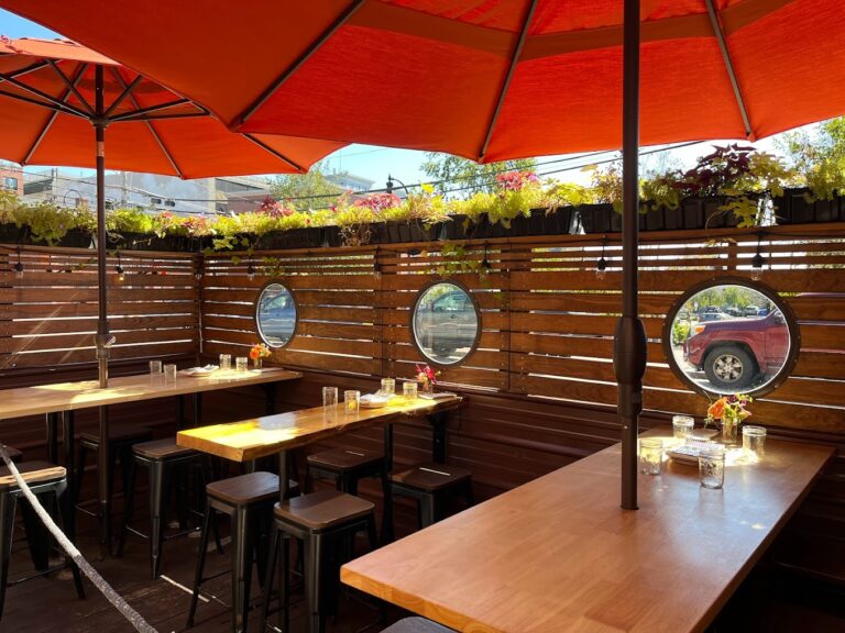 10+ Best Restaurants To Visit In Portland, Maine