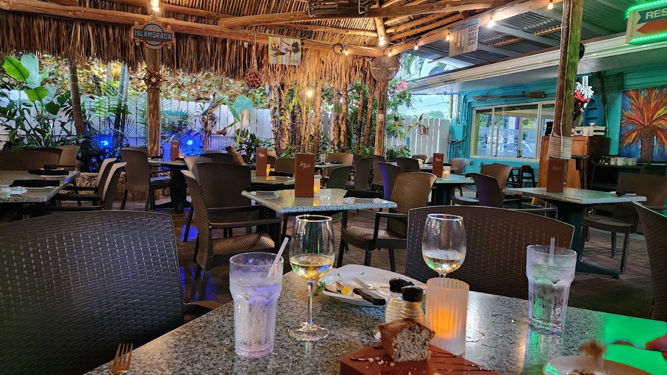 10+ Best Restaurants To Visit In Key Largo