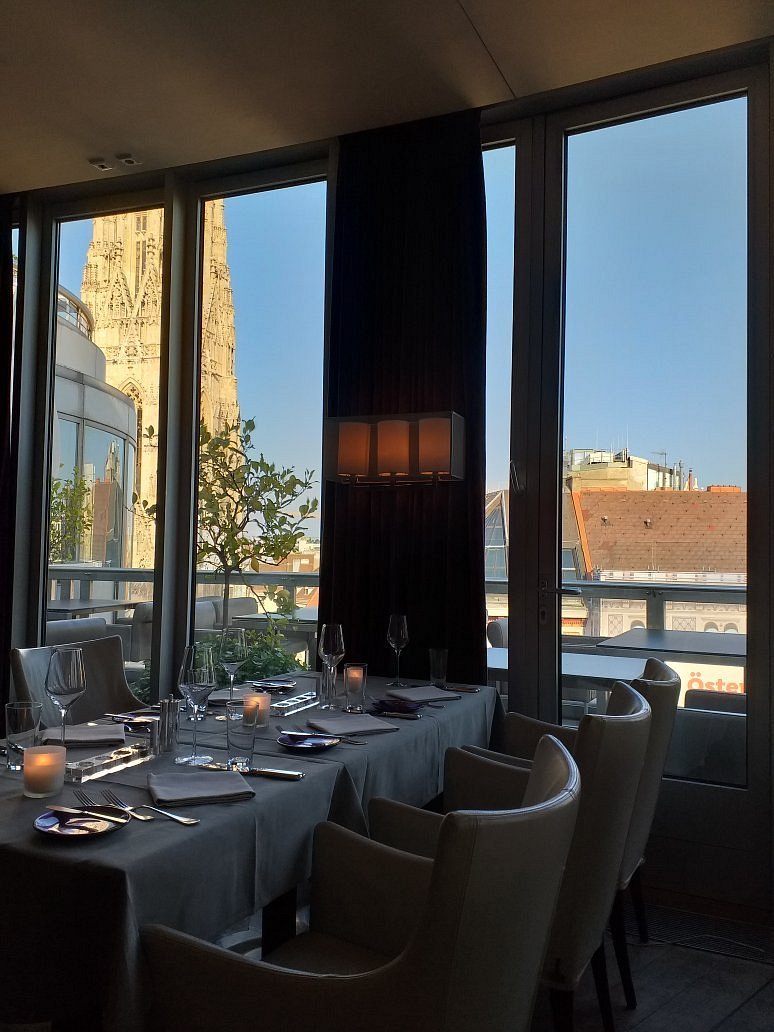 15+ Best Restaurants To Visit In Vienna: A Food Lover's Guide