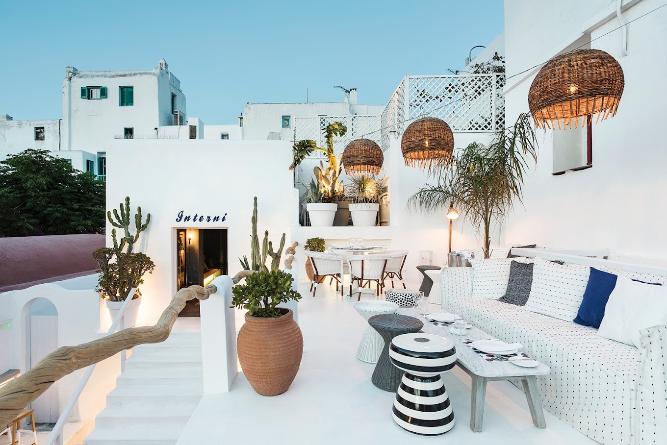 10+ Best Restaurants To Visit In Mykonos: A Food Lover’s Paradise