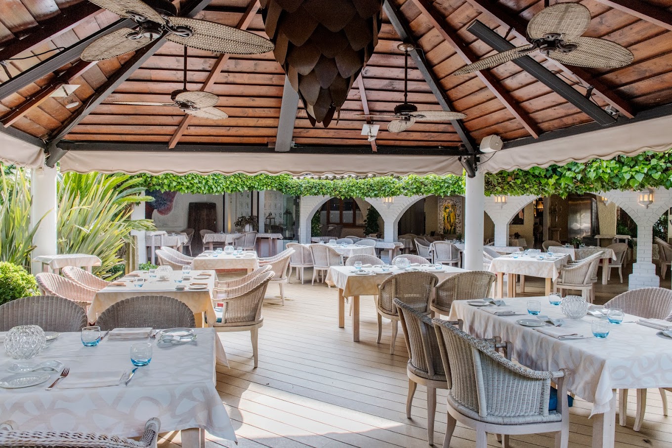 10+ Best Restaurants To Visit In Alcudia: A Food Lover’s Paradise