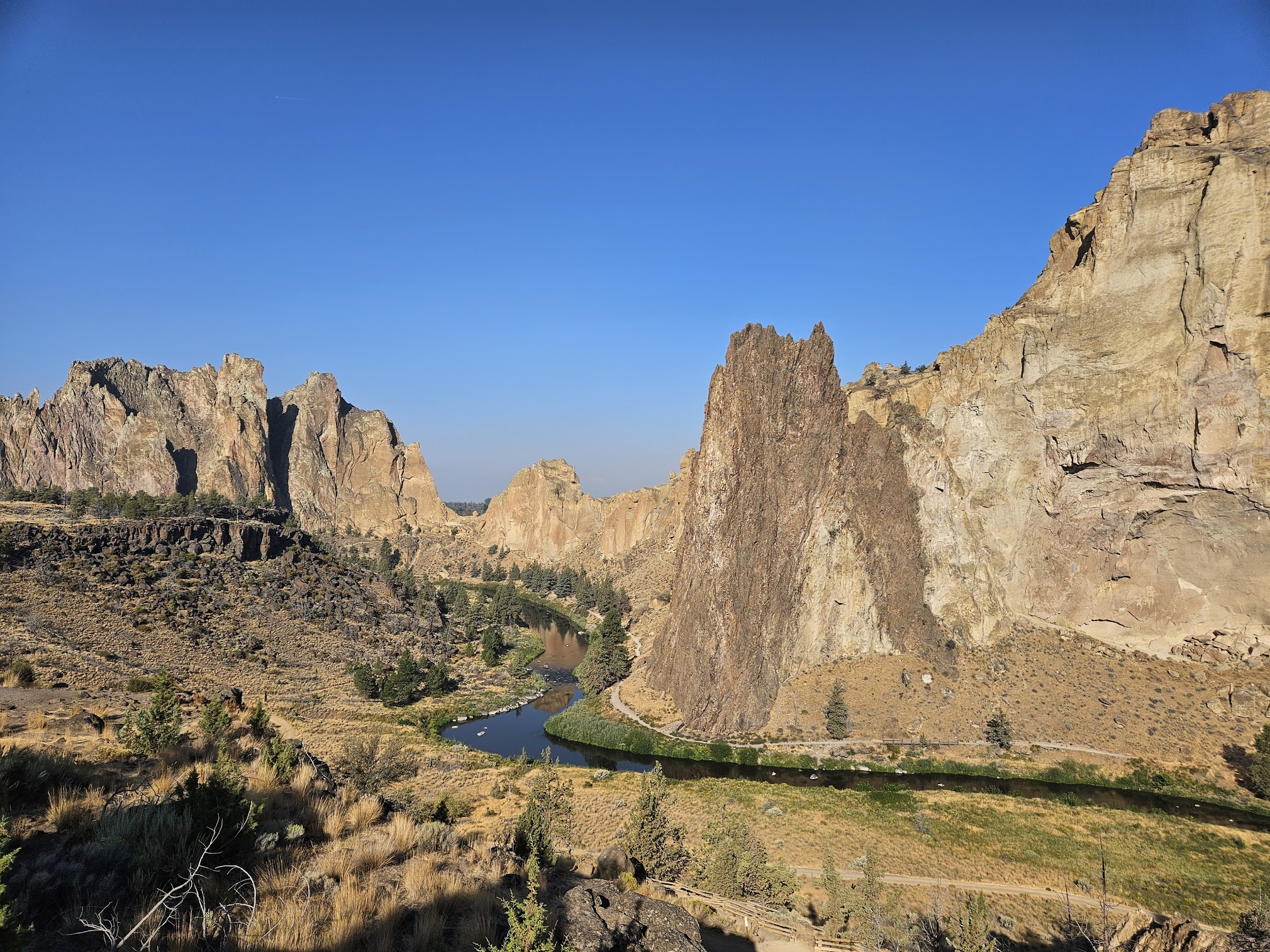 15+ Best Places to Visit in Oregon This Spring