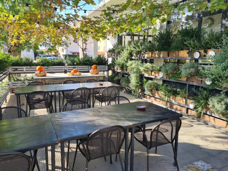 10+ Best Restaurants To Visit In Puglia: A Food Lover’s Dream Come True