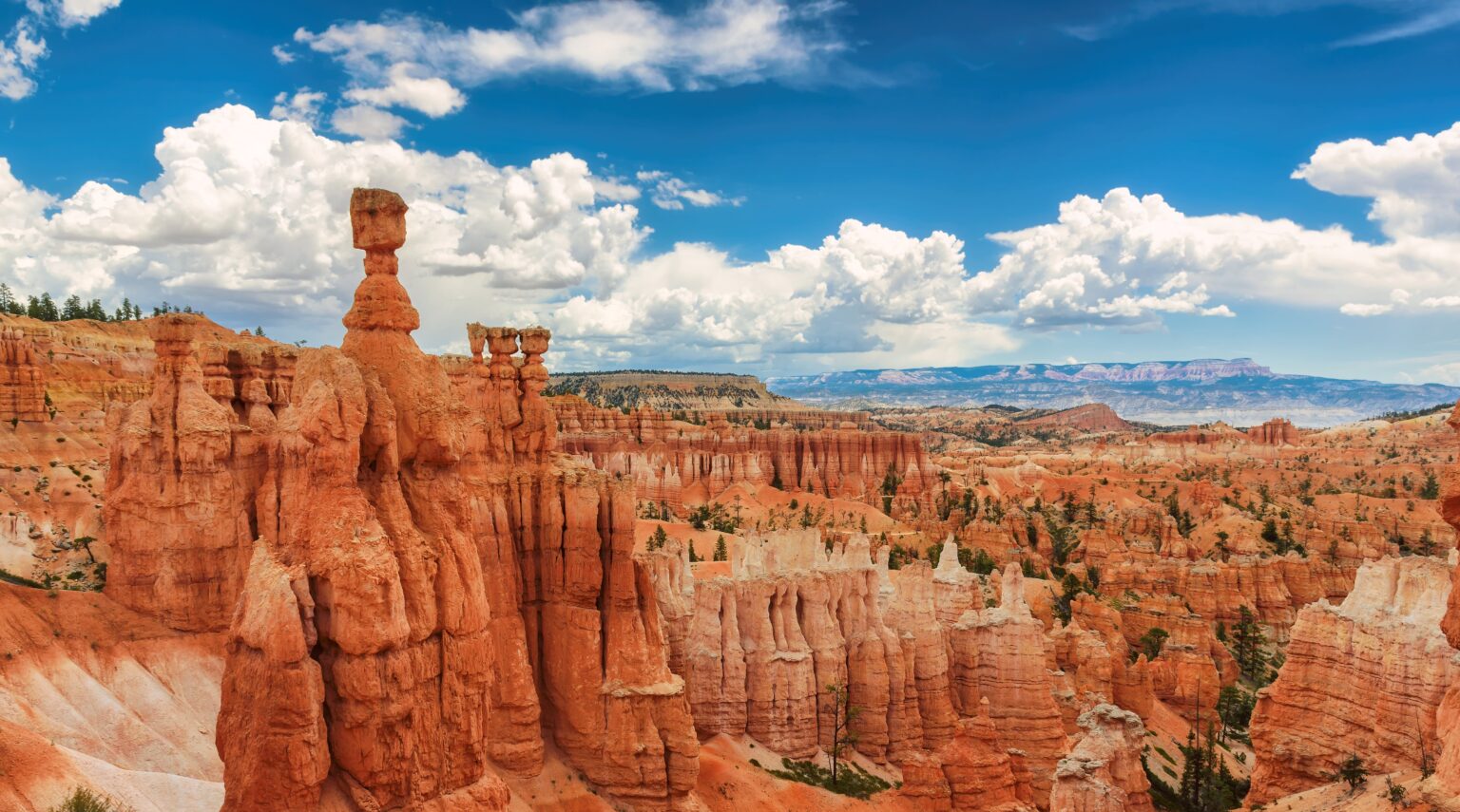 15+ Best Places to Visit in Utah This Spring