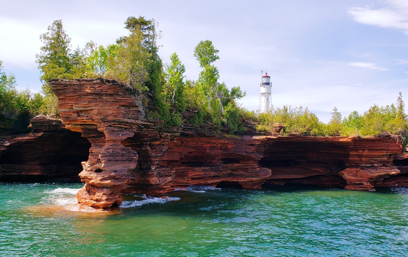 15+ Best Places To Visit In Wisconsin This Spring