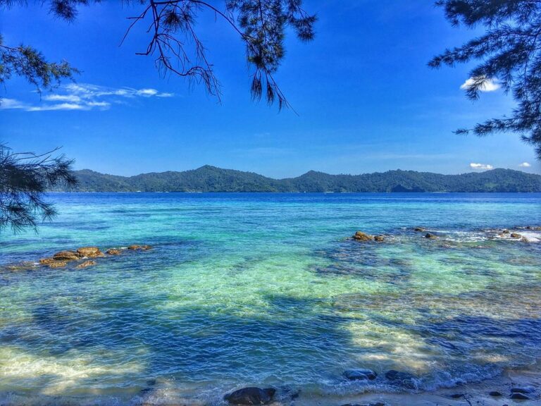 15+ Best Places to Visit in Malaysia This Spring