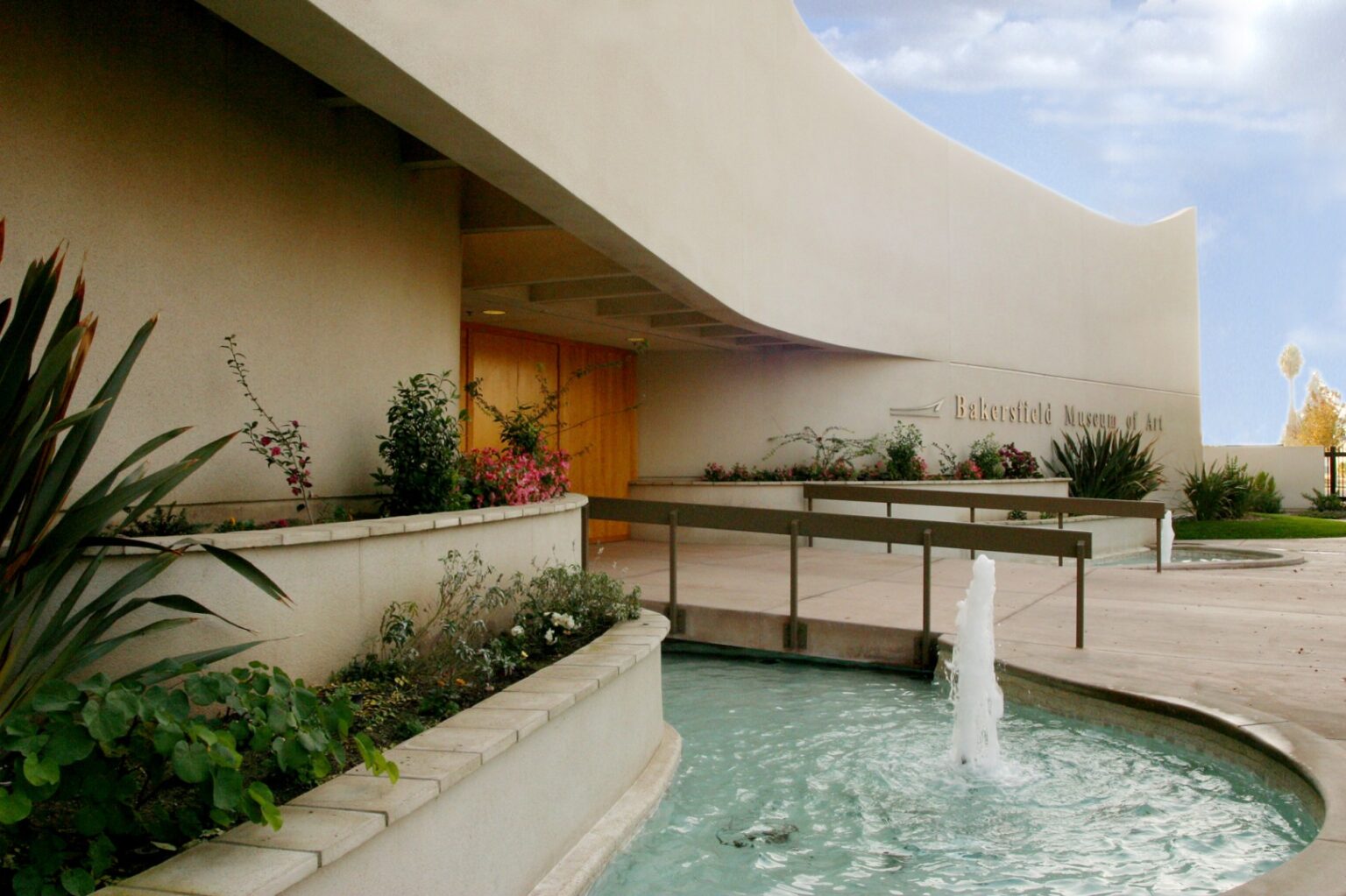12 Best Things To Do In Bakersfield, California: Hidden Gems & Local ...