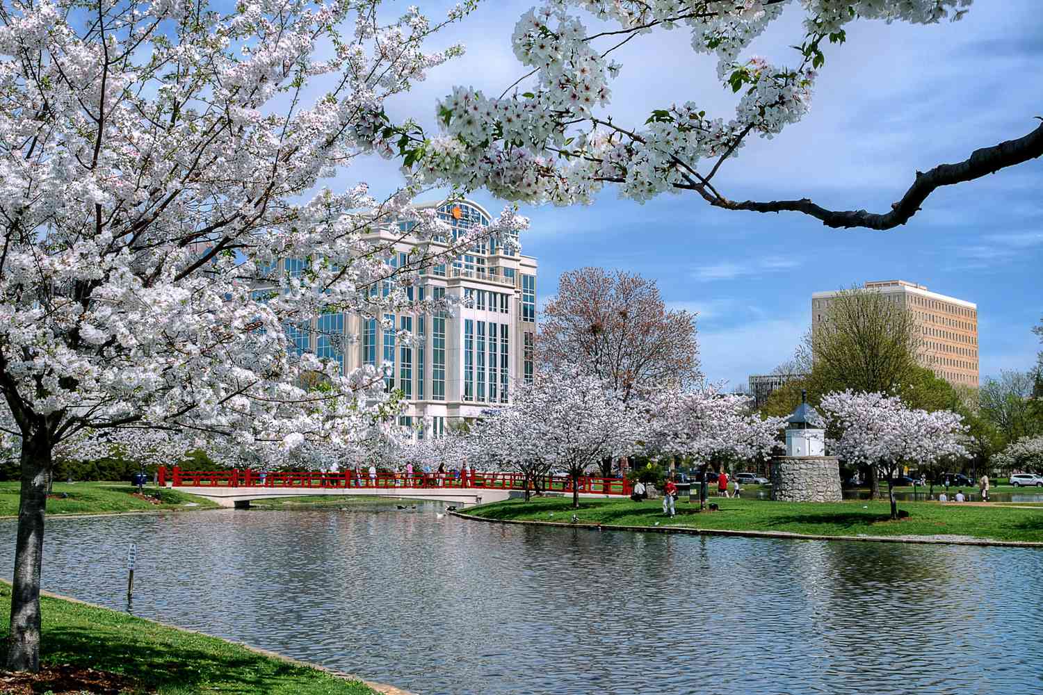 15+ Best Places To Visit In Alabama This Summer