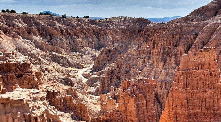 15+ Best Places To Visit In Nevada This Summer