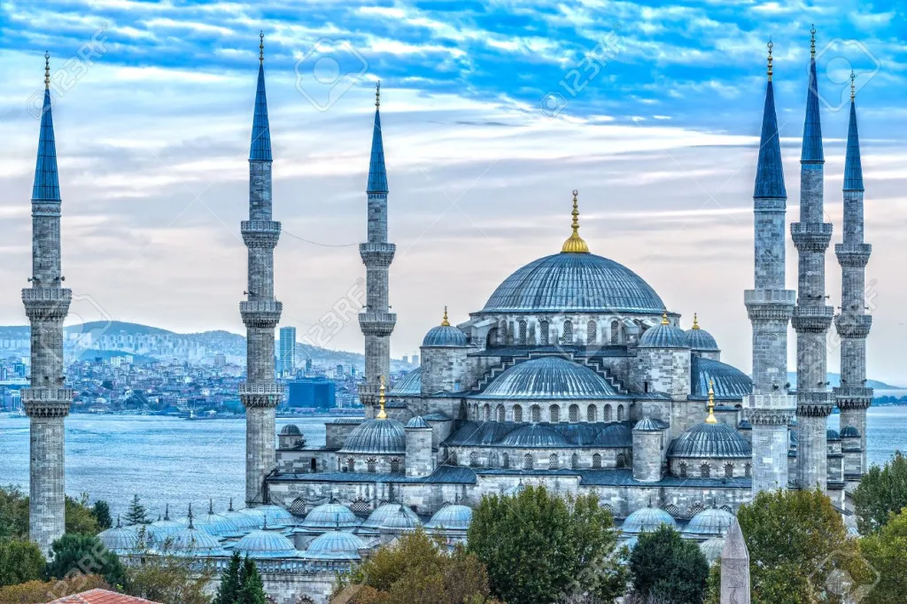 7 Best Places To Visit In Istanbul This Summer